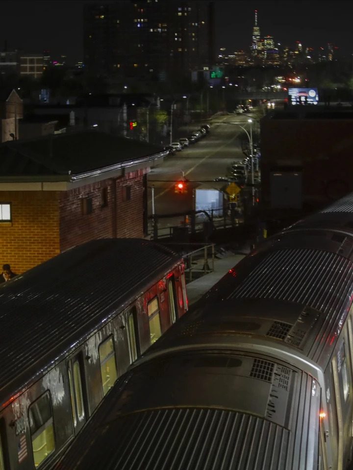 Tragic Incident in New York City Subway: The Case of Amelia Carter